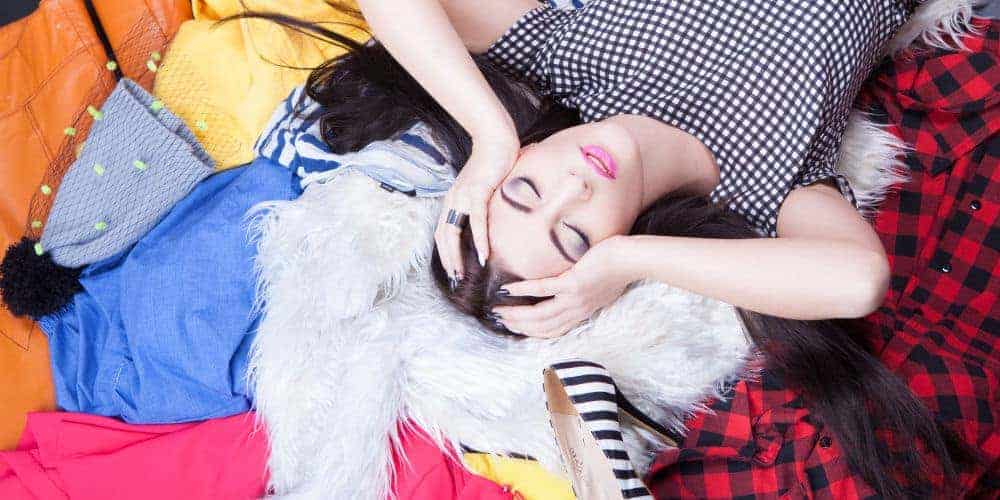 Who has time to organize their closets? - The Clutter King